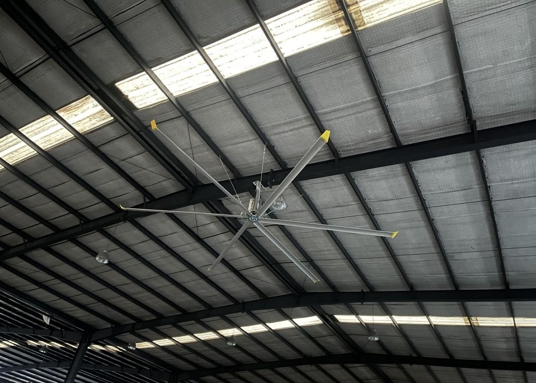 Aluminum Blade Industrial Hvls Ceiling Fan For Warehouse Farm Exhaust Pmsm Motor Fan